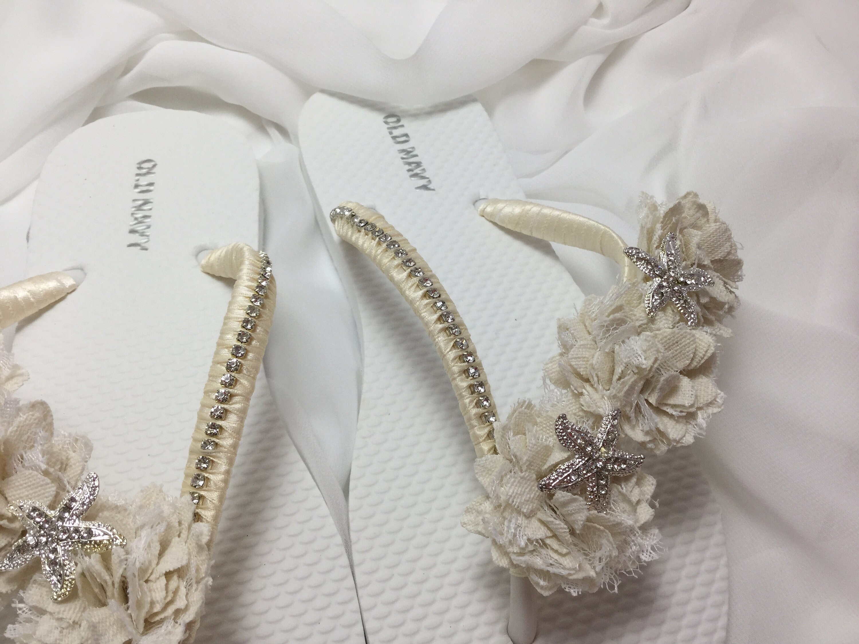 Bridal Flip Flops Ivory Flower Flip Flopsstarfish Bridal - Etsy