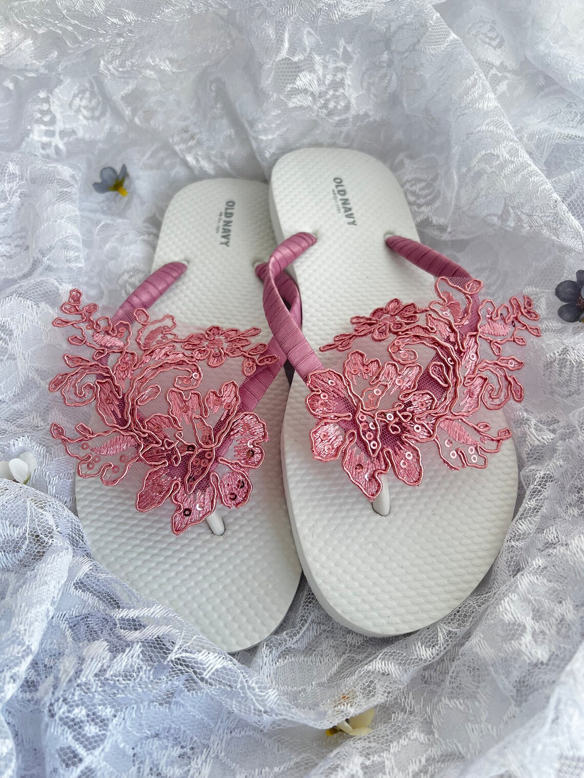 Mauve Lace Bridesmaid Flip Flops, Rosy Ribbon Wedding Sandals - Etsy