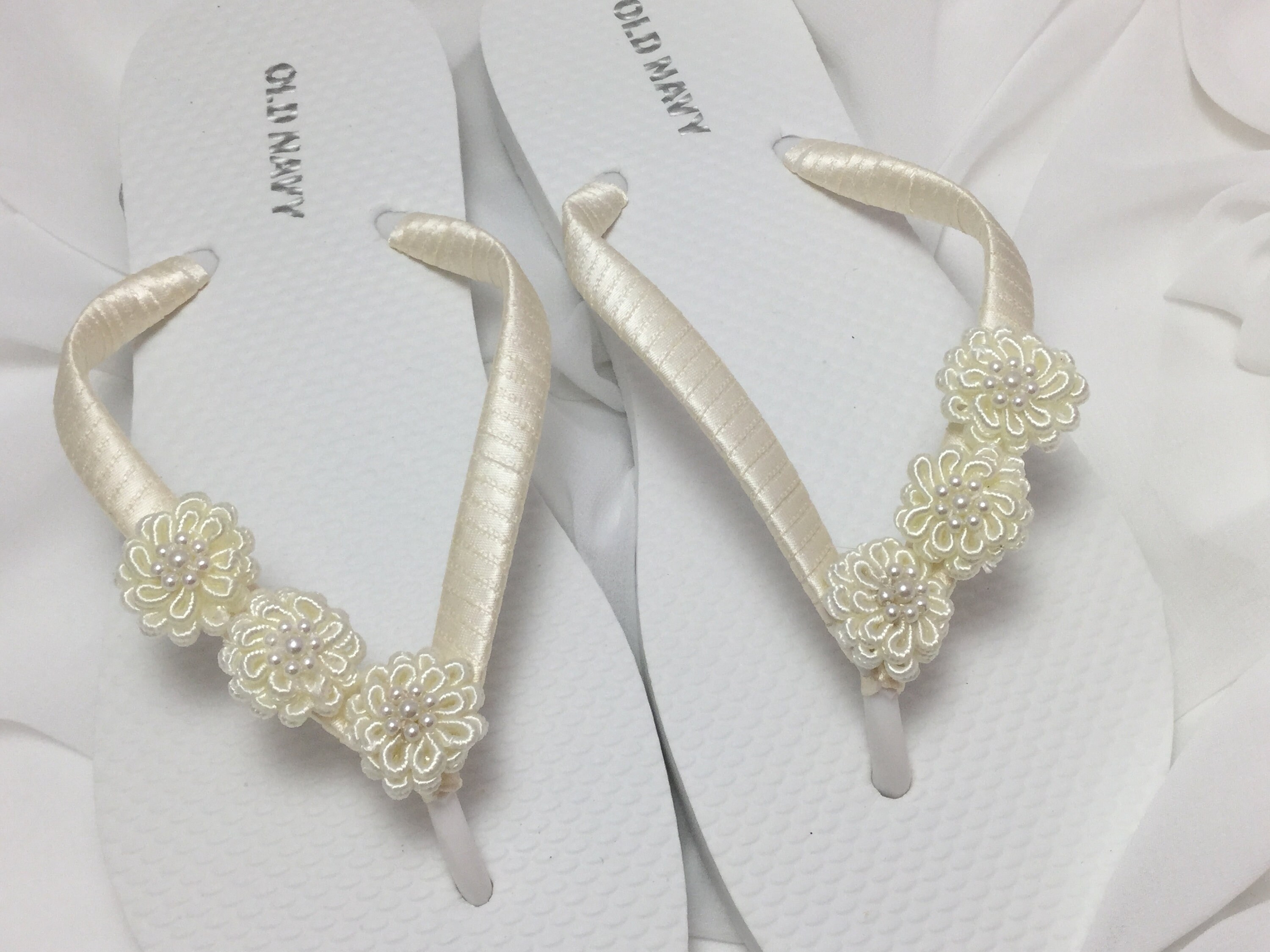 Bridal Flip Flops, Ivory Flower Flip Flops, Bridal Sandals, Wedding ...