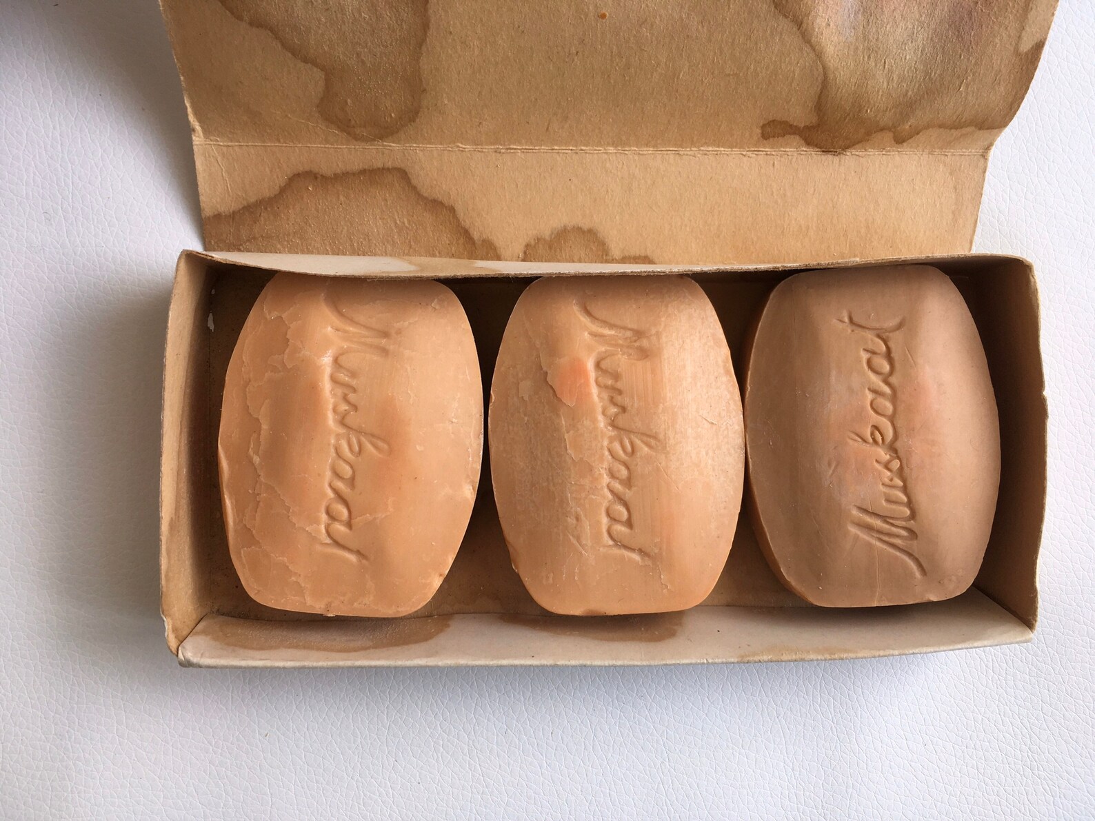 Set of 3 Soaps 1970's MUSKAAT Soviet Vintage Soaps - Etsy