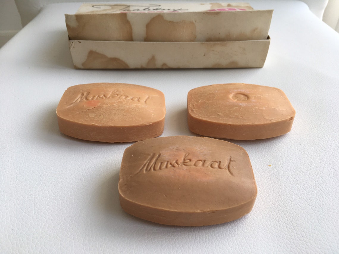 Set of 3 Soaps 1970's MUSKAAT Soviet Vintage Soaps - Etsy