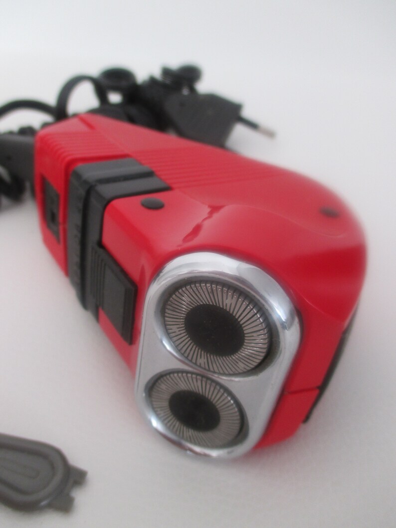 Vintage Electric Shaver, Soviet Electric Razor, Harkov Shaver, Shaving ...