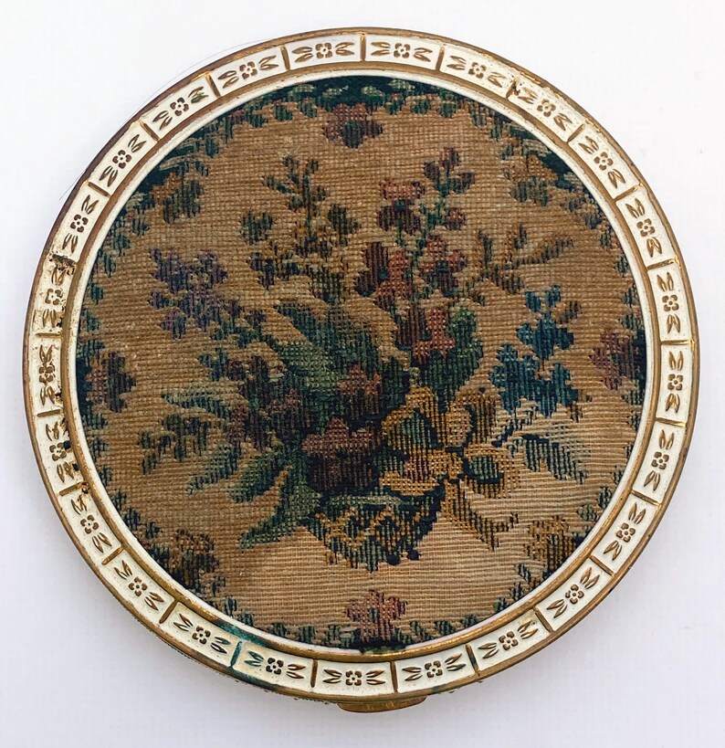 Vintage Stratton “queen” Compact Floral Powder With Mirror Embroidered ...