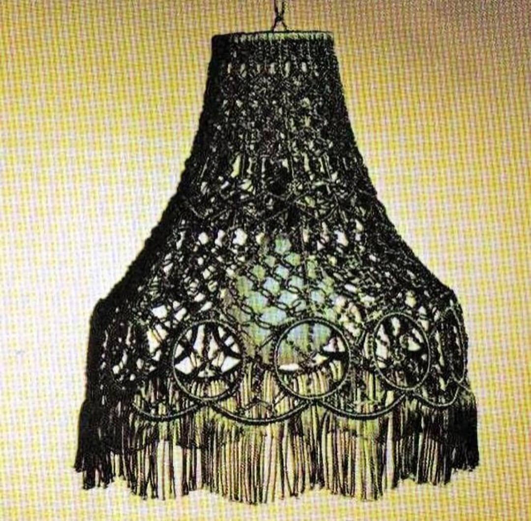 Vintage Macrame Pattern : Florentine Lamp Shade (15