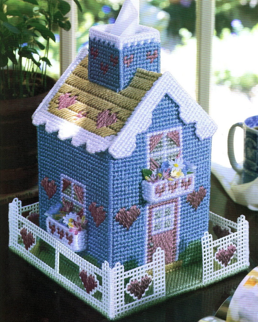 Vintage Plastic Canvas Pattern: Victorian House With Picket Fence ...