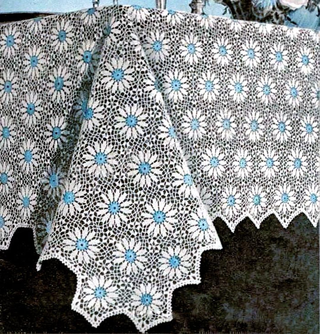 Vintage Crochet Pattern : Heirloom Daisy Tablecloth (1942) Table Cloth ...