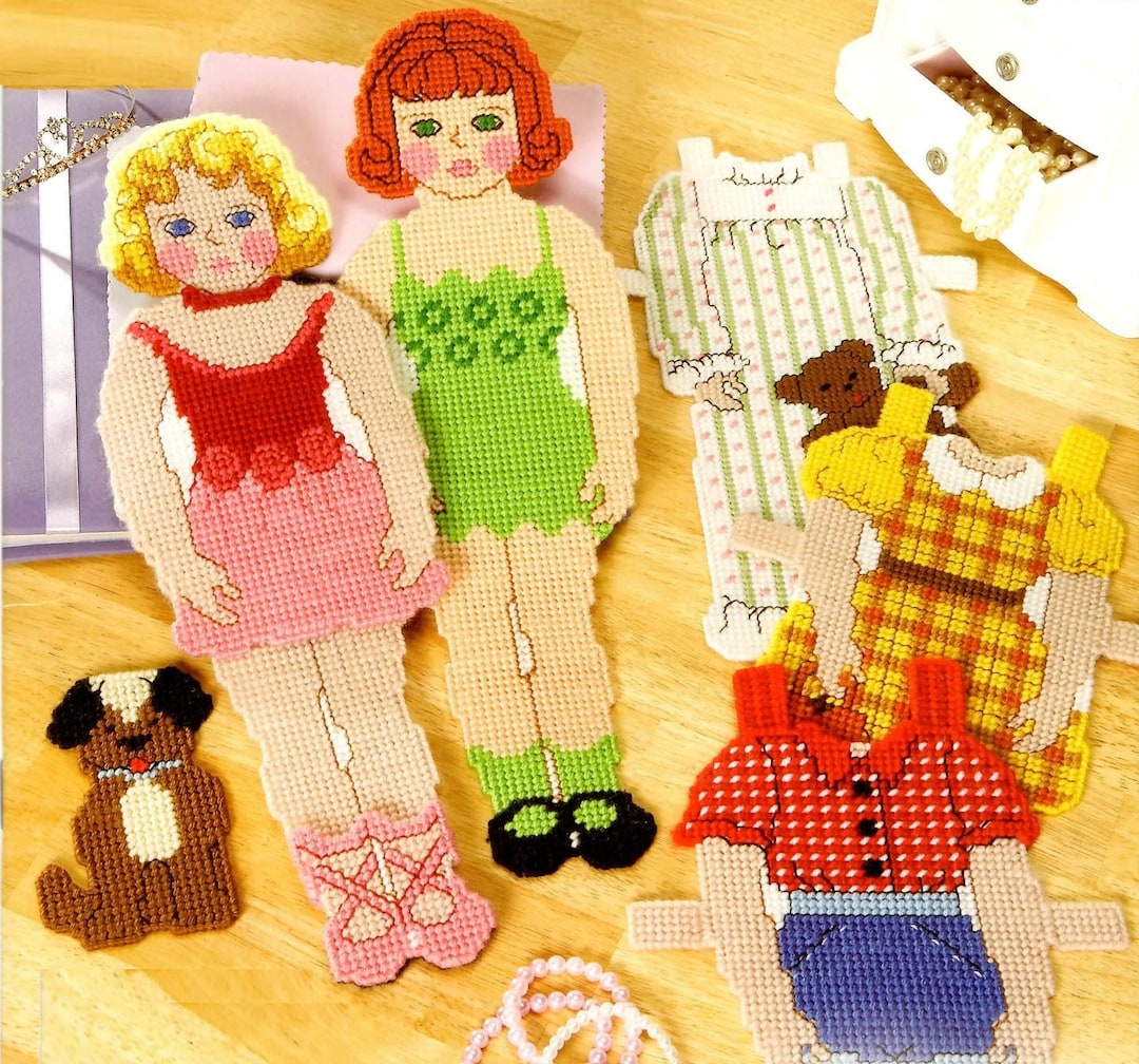 Vintage Plastic Canvas Pattern: Paper Dolls -- Christmas, Halloween ...