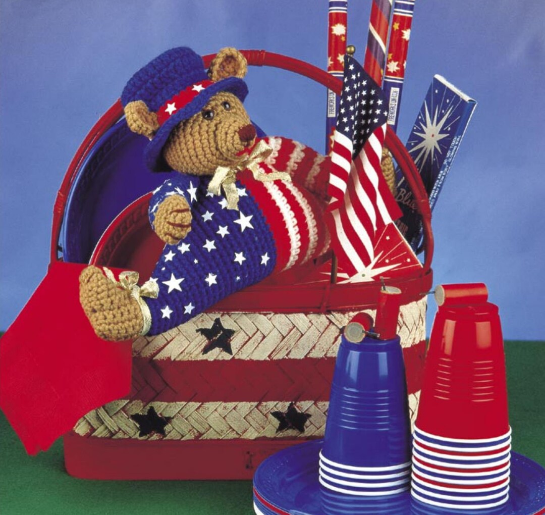 Vintage Crochet Pattern: Patriotic Teddy Bear Independence Day Decor ...