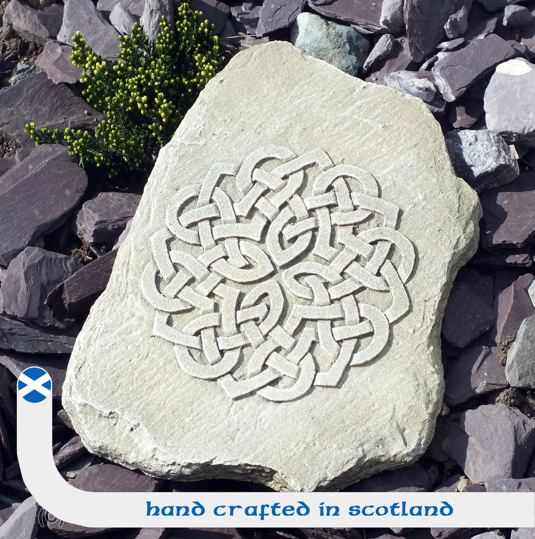 Barr's Celtic Knot. Hand Crafted Resin Celtic Wall Plaque. Scotland - Etsy