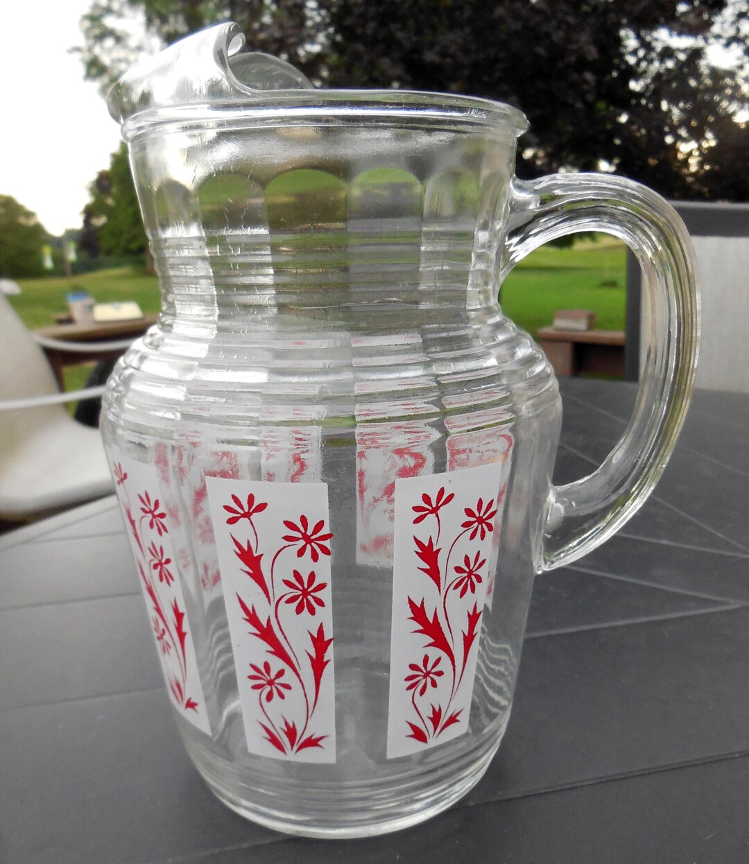 Mid Century Modern Glass Pitcher With Ice Lip and Red Floral Design - Etsy