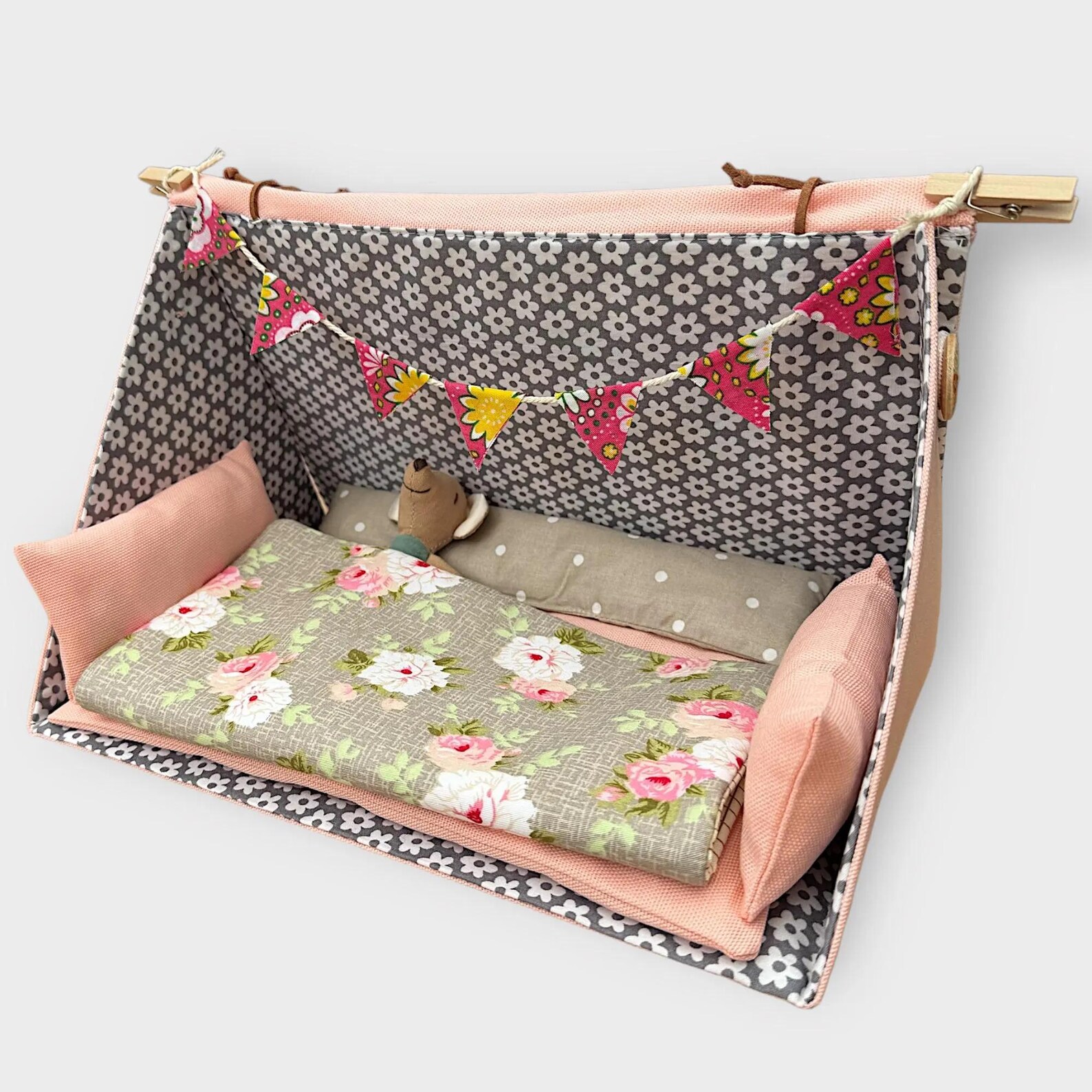 Tent for Maileg Mice | Pdf Work Description / Sewing Pattern | Easy ...