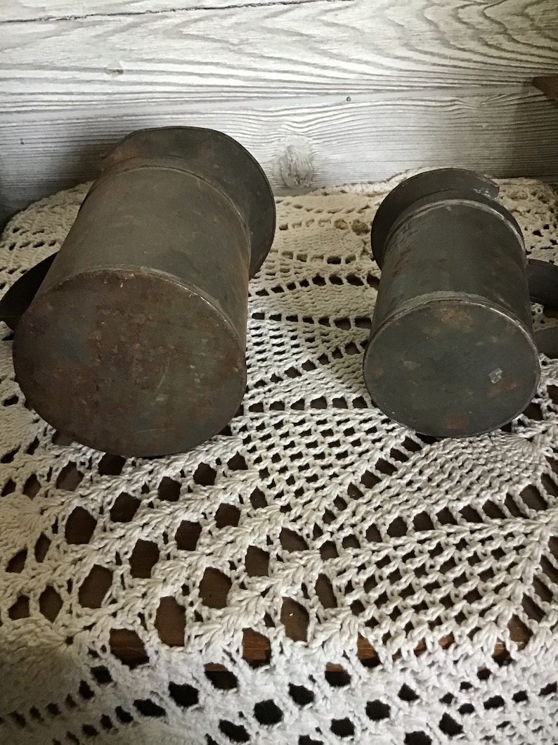 Vintage Mcclary Metal Pitchers,quart and Pint Industrial Motor Oil ...