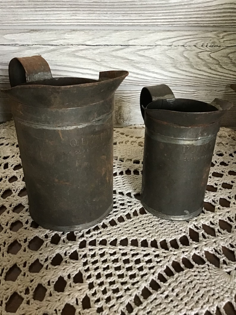 Vintage Mcclary Metal Pitchers,quart and Pint Industrial Motor Oil ...