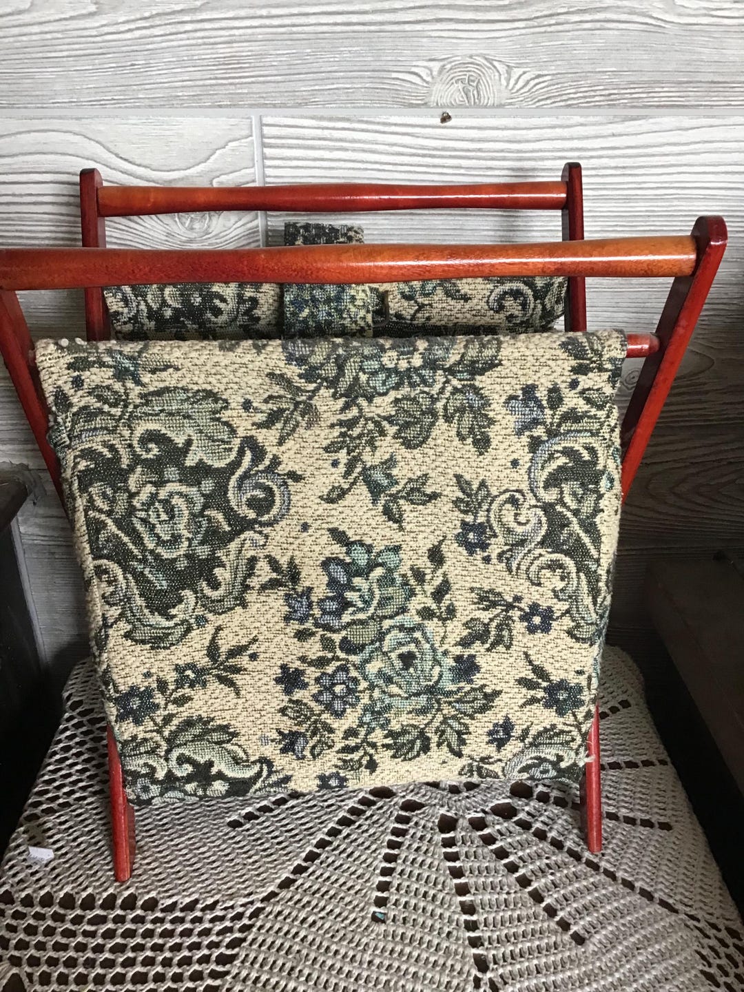Vintage Knitting Yarn Holder, Folding Tapestry Yarn Caddy, Sewing ...