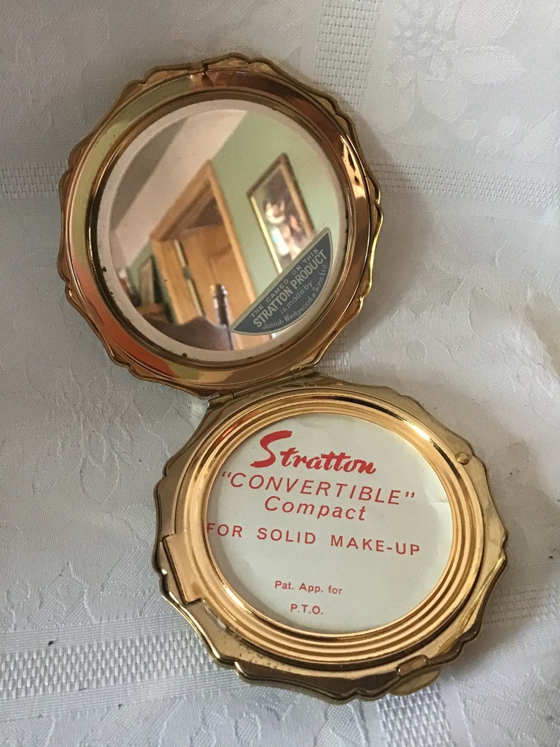 Vintage Stratton Wedgewood Powder Compact,queens Convertible, Sage ...