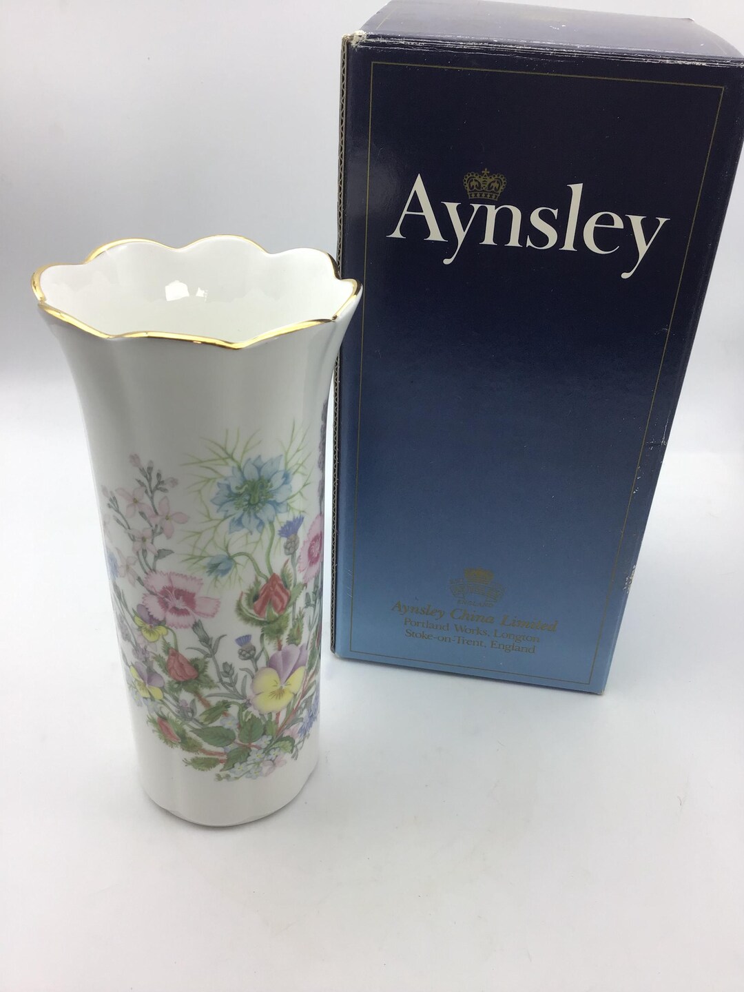 Aynsley Wild Tudor Vase, Fluted Posy Vase, Fine Bone China,made in ...