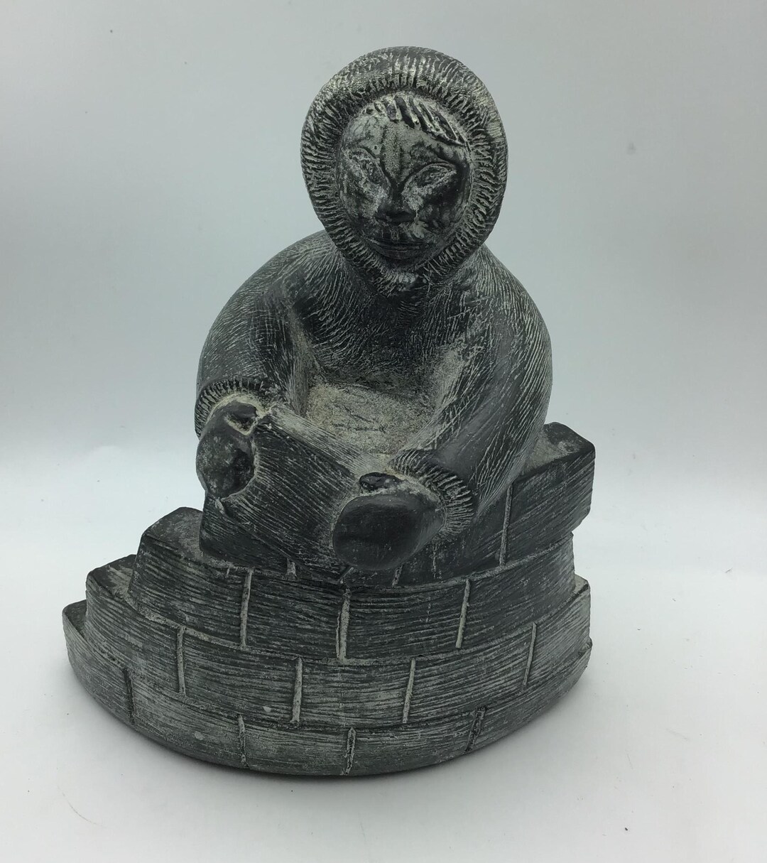 Wolf Original Sculpture,large Inuit/eskimo Man Making an Igloo ,made in ...