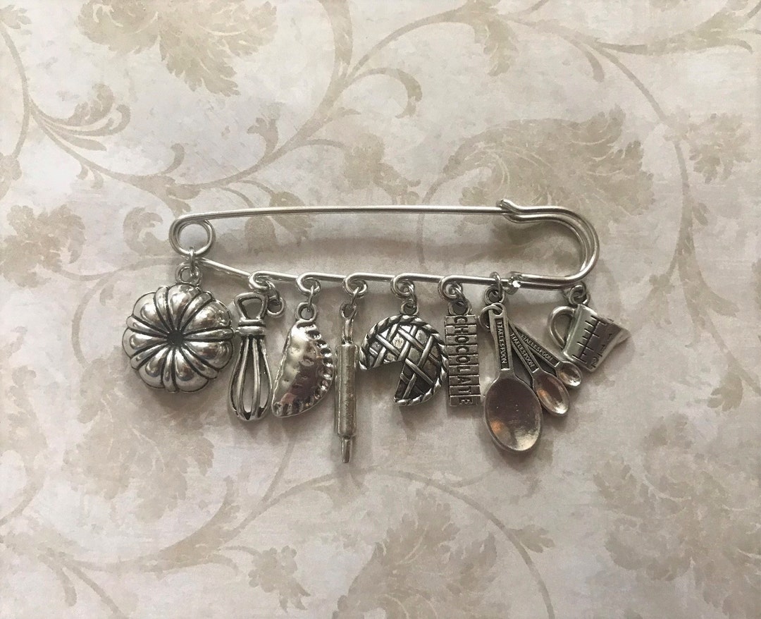 Baker Pastry Chef Kilt Safety Pin Jewelry - Baking Charms: Bundt Cake ...