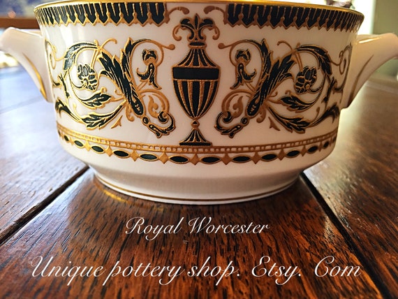 An Outstanding Vintage Worcester Bowl - Etsy