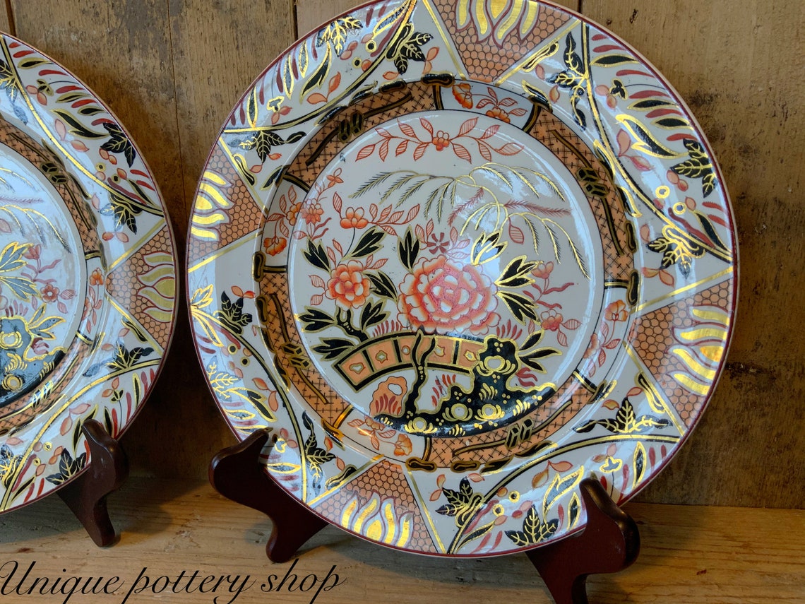 A Super 19th C Pair of English Antique Display Plates - Etsy