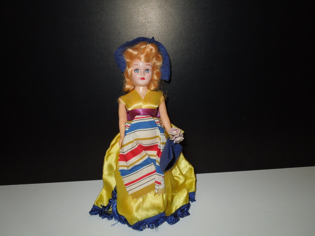 1960s Walgreens ARCO Dolls of the World/storybook Collection - Blonde W ...