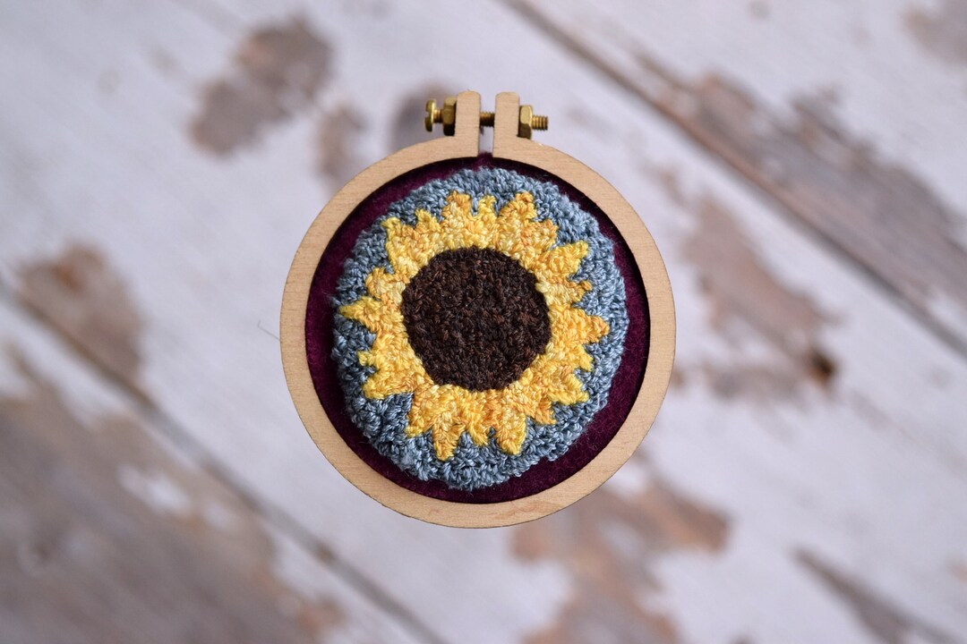 Homespun Hoops : Sunflower Punch Needle Pattern + Fabric + Hoop - Etsy