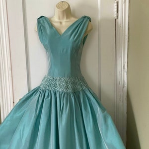 Powder Blue Silk 1950’s Vintage Midi Gown/dress - Powder Blue Taffeta ...