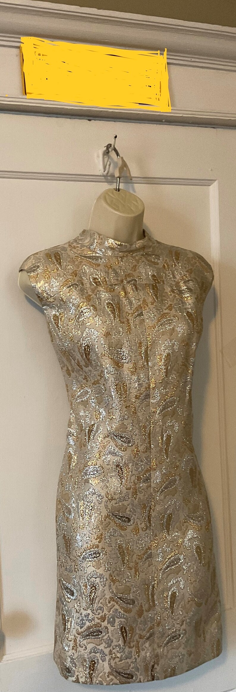 MARTHA Gold/silver Brocade 1960s Vintage Dress Gold/silver Paisley ...
