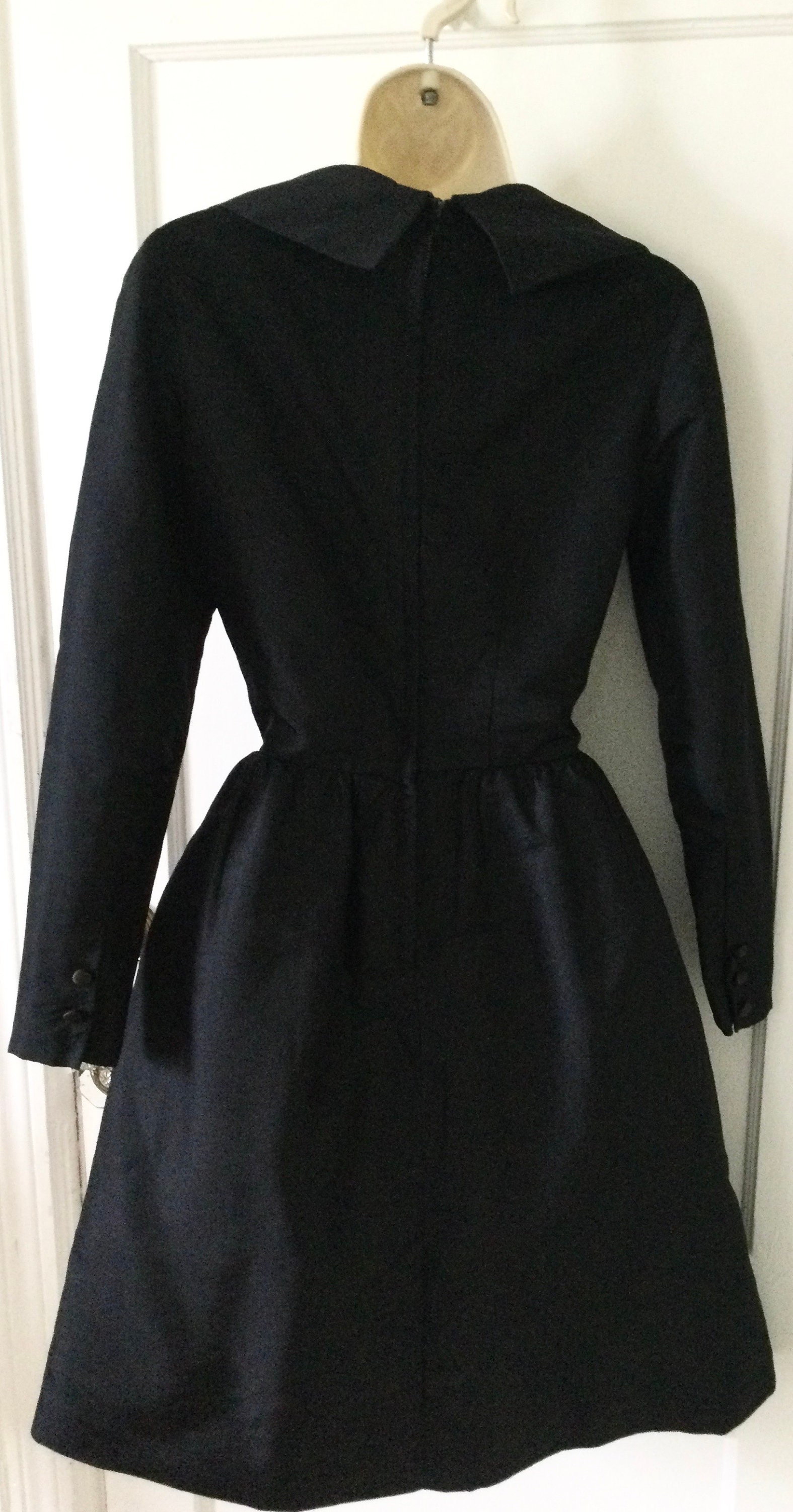 OLEG CASSINI Vintage Black Silk Dress - Black Silk Taffeta Long-sleeve ...