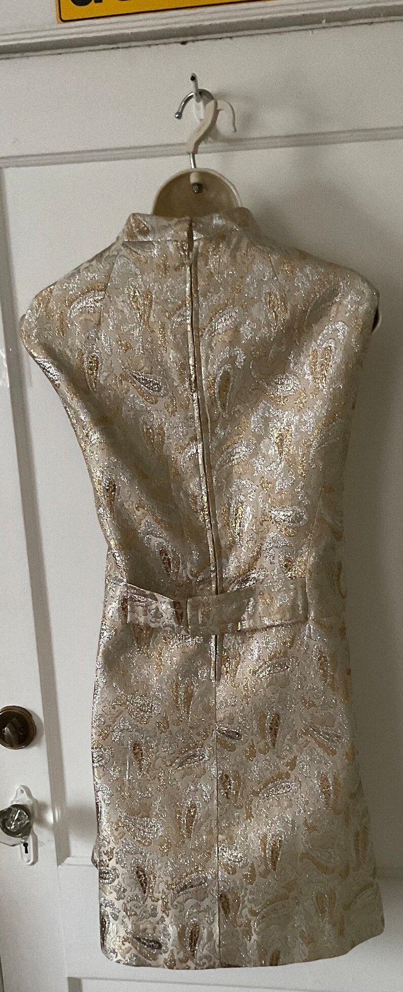 MARTHA Gold/silver Brocade 1960s Vintage Dress Gold/silver Paisley ...