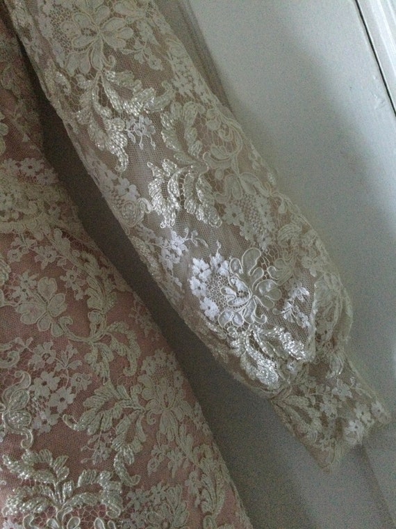 Pink/Ivory Vintage Lace (Wedding) Dress - Pink/Ivory … - Gem