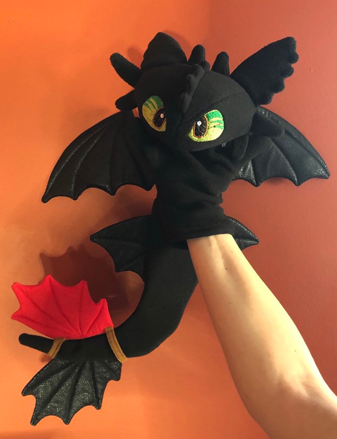 Toothless Hand Puppet/how to Train Your Dragon Puppet/dragon | Etsy