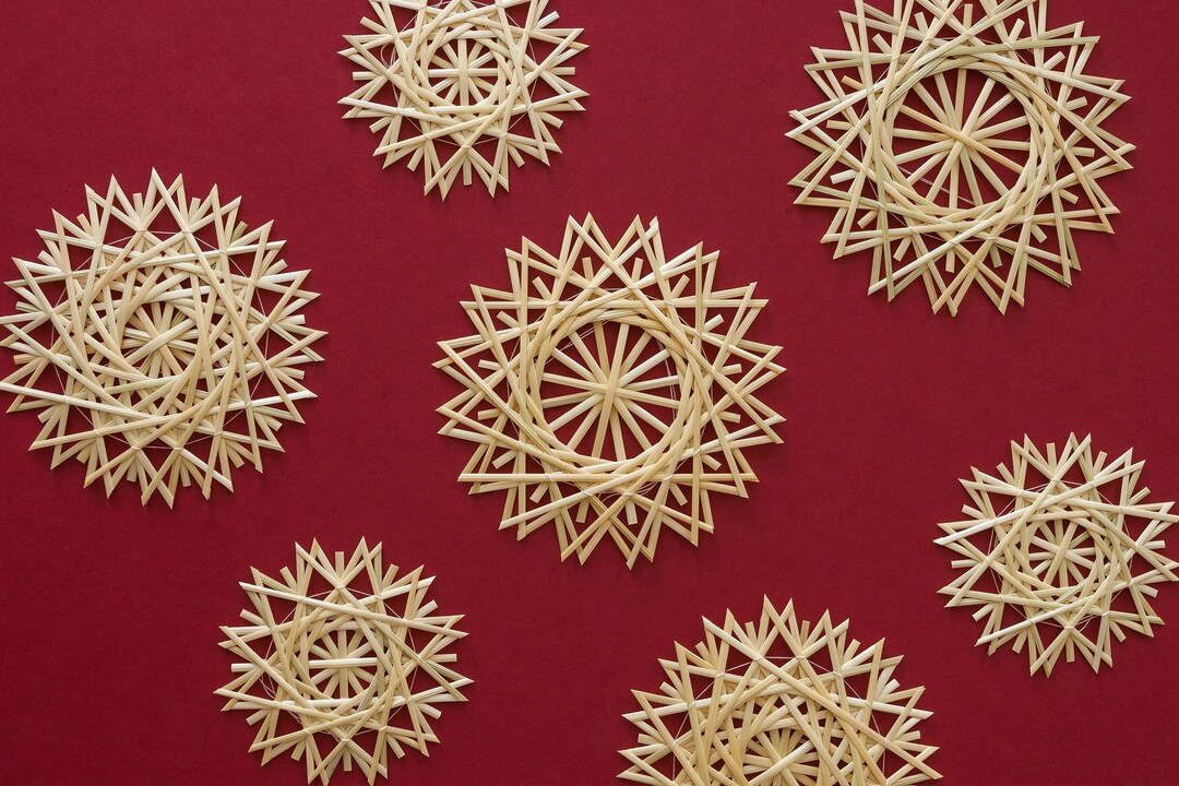 Straw Stars - Set of 7. Christmas Tree Decoration. Straw Stars. Straw ...