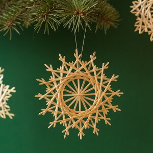 Straw Snowflakes. Set of Christmas Decorations. Christmas Tree ...