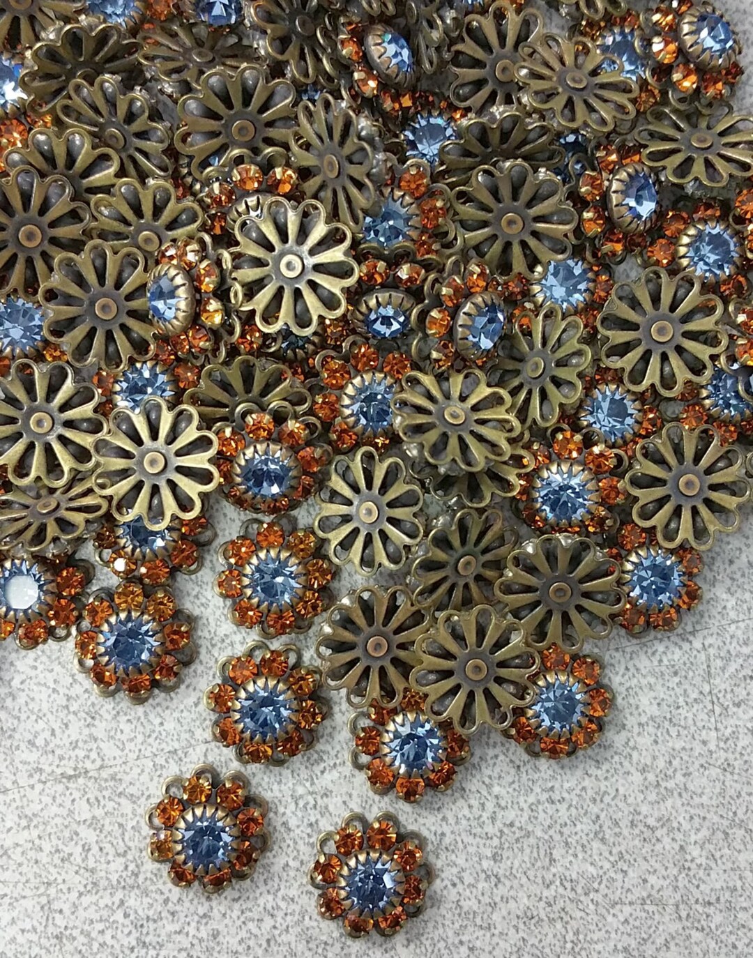 Vintage Topaz & Lite Sapphire Crystal Flower (12) - Etsy