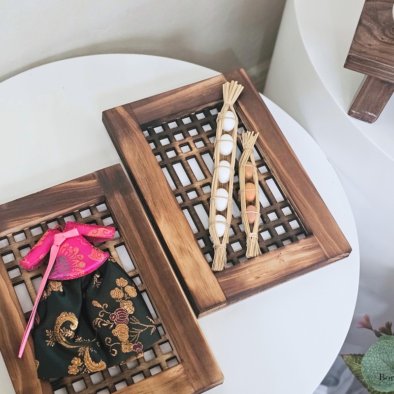 Window Frame Necklace - Etsy