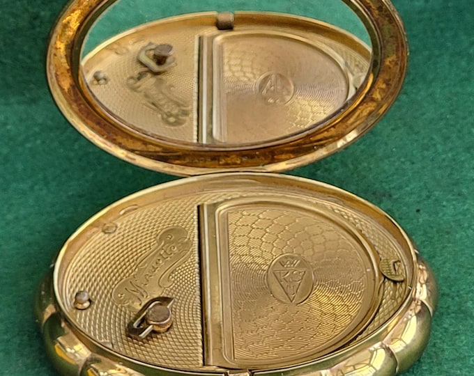 Vintage Musical Powder Compact by KIGU of London - Vintage Kigu ...