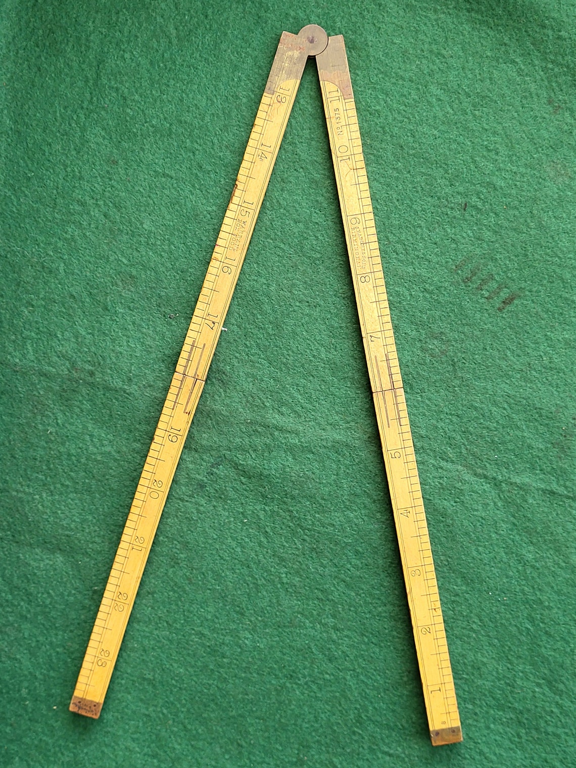 Vintage Folding Boxwood 2 Foot Rule No 1375 by Rabone. Vintage J ...