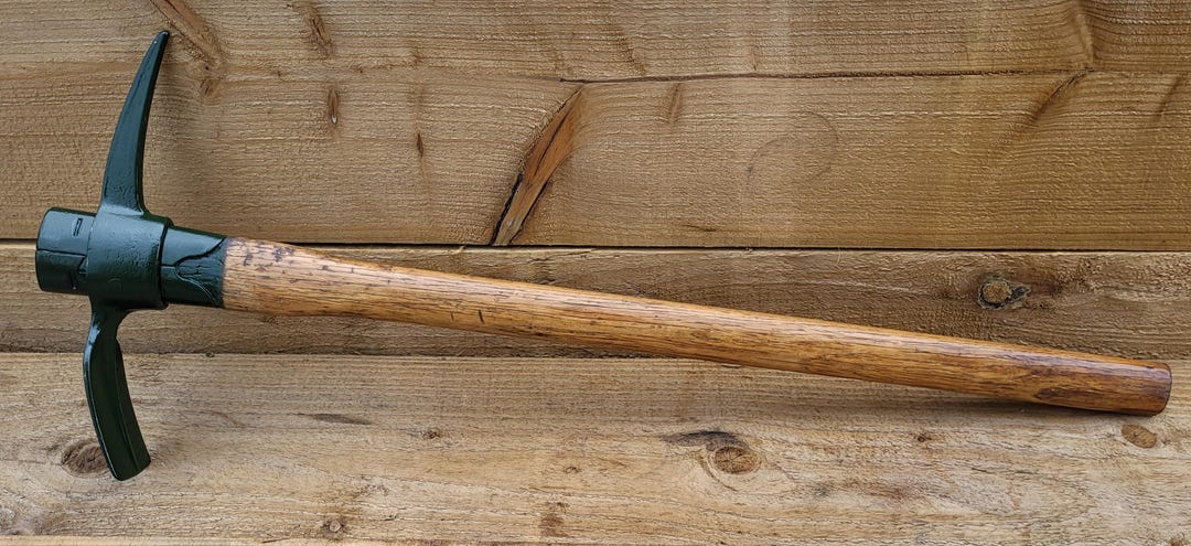 WWII 1944 Diamond Calk US Military Tool Pick Axe/mattock for U.S. Jeep ...