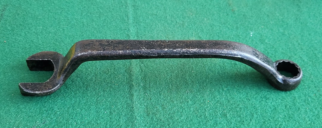 Vintage Ford M-40-17017 Spanner for Ford Motor Car or Fordson Tractor ...
