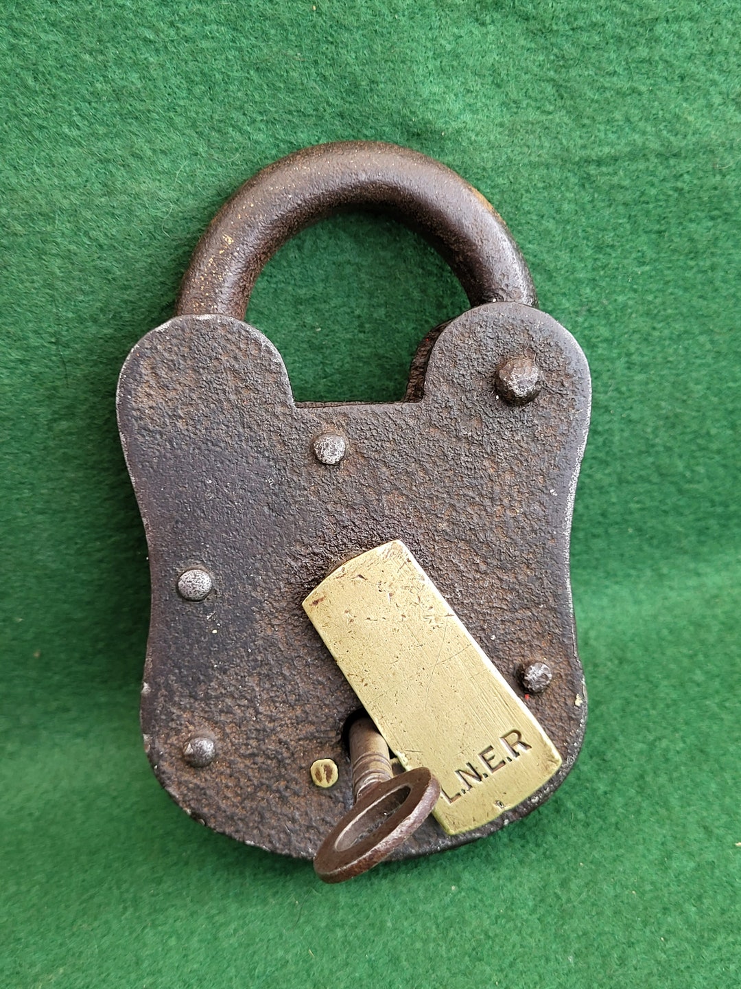 Antique LNER Padlock and Key - Large Antique LNER Railway Padlock and ...