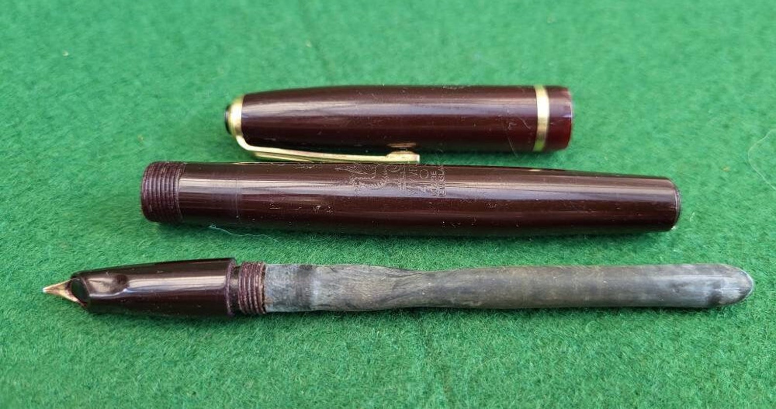 Vintage Wyvern 404 Fountain Pen. Vintage 1940's Wyvern 404 Fountain Pen ...