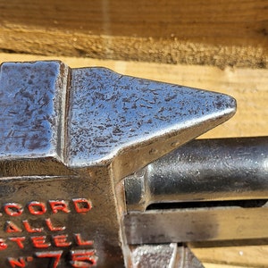 Vintage Record No. 75 Vice. Vintage Record No. 75 All Steel Swivel Vice ...