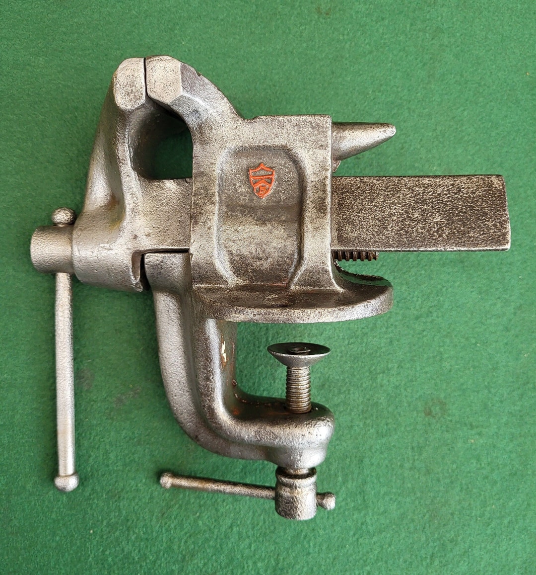 Antique Bonney 3 Inch Vice. Antique Bonney's Champion 121 Vice With 3 ...