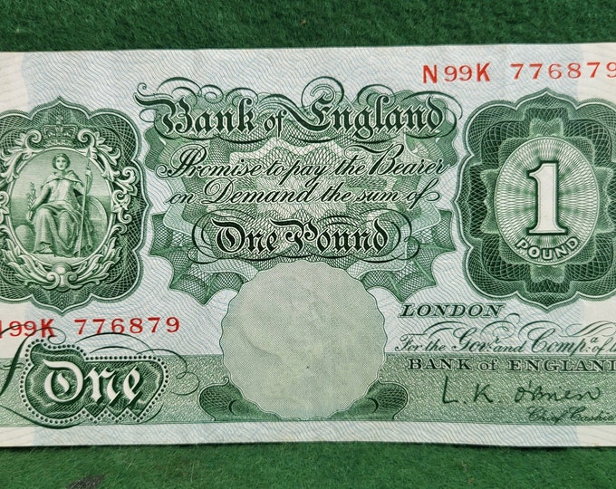 Vintage Brittania One Pound Note - Vintage British One Pound Note ...