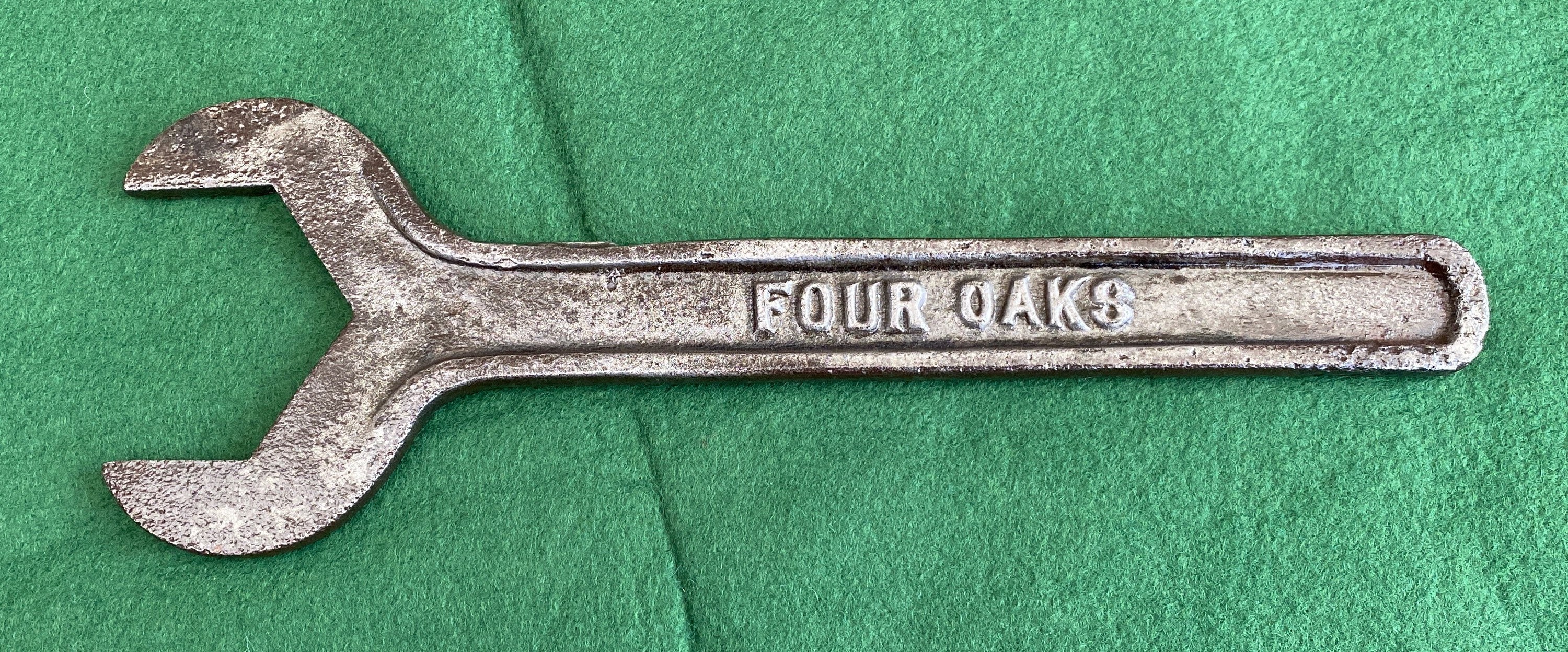 Vintage Four Oaks Spanner. Vintage the Four Oaks Spraying Machine ...