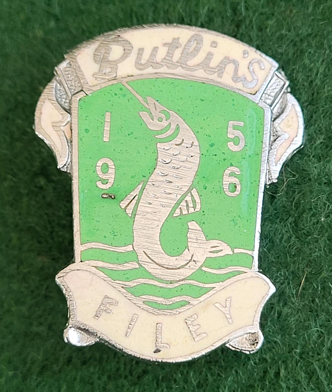 Vintage 1956 Butlins Badge by Empire Jewellery Co. Dublin. Butlins ...