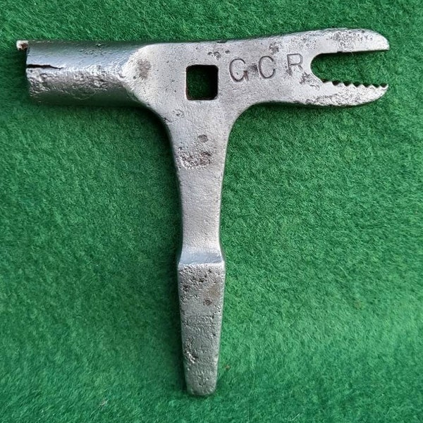 Old Carriage Key - Etsy