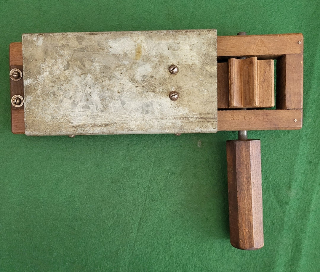 WWII Anti-gas Rattle. WWII Wooden Gas Rattle. Vintage WWII Gas Warning ...
