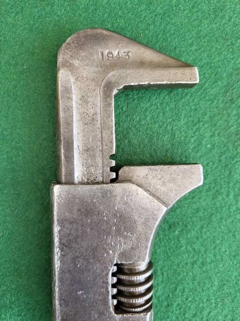 Vintage WW II 1943 Jenbro - British Made Adjustable Spanner. Vintage ...